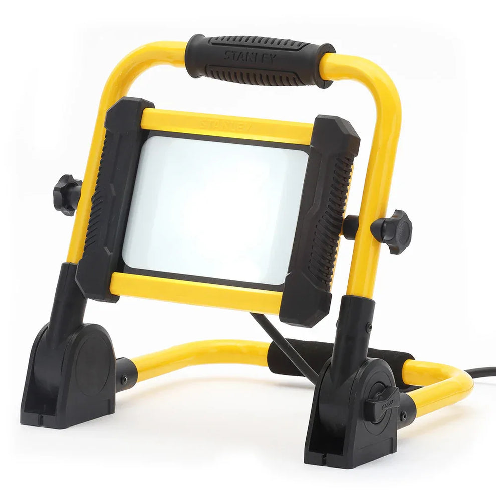 Stanley Portable 20 Watt LED Worklight SXLS31335E – RSEA Safety Outlet